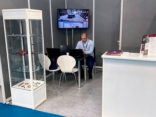 Entreprise de traitement de surface et traitement thermique