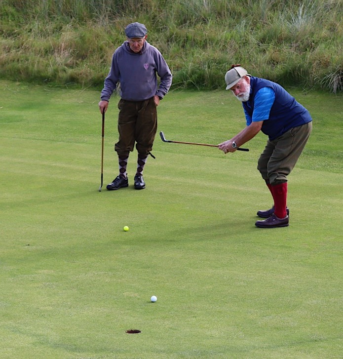 Turn Back the Clock: British Golf Collectors Society Brandishes the ...