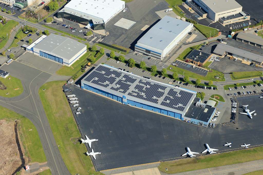 Clean Tech Solutions for Airports Are Helping Aviation With Its Carbon ...