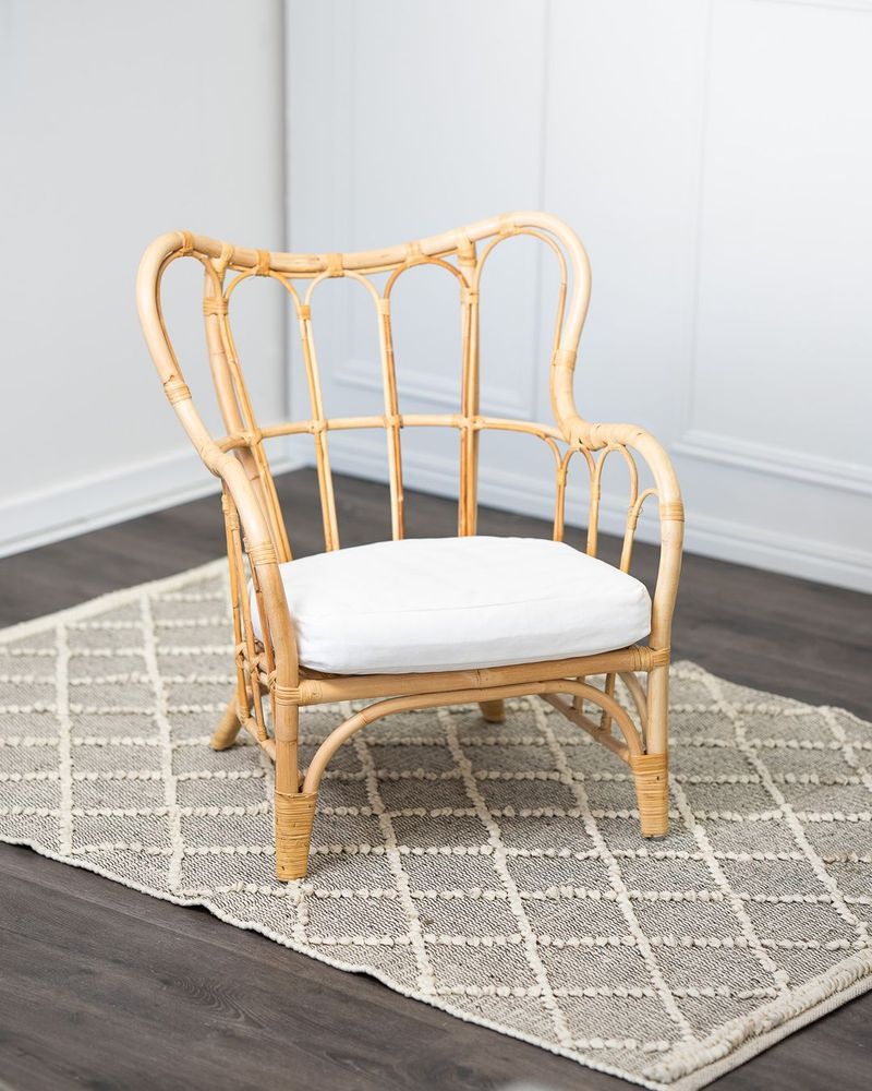 Chairs & Lounges | Explore Our Product Range - Set Your Scene