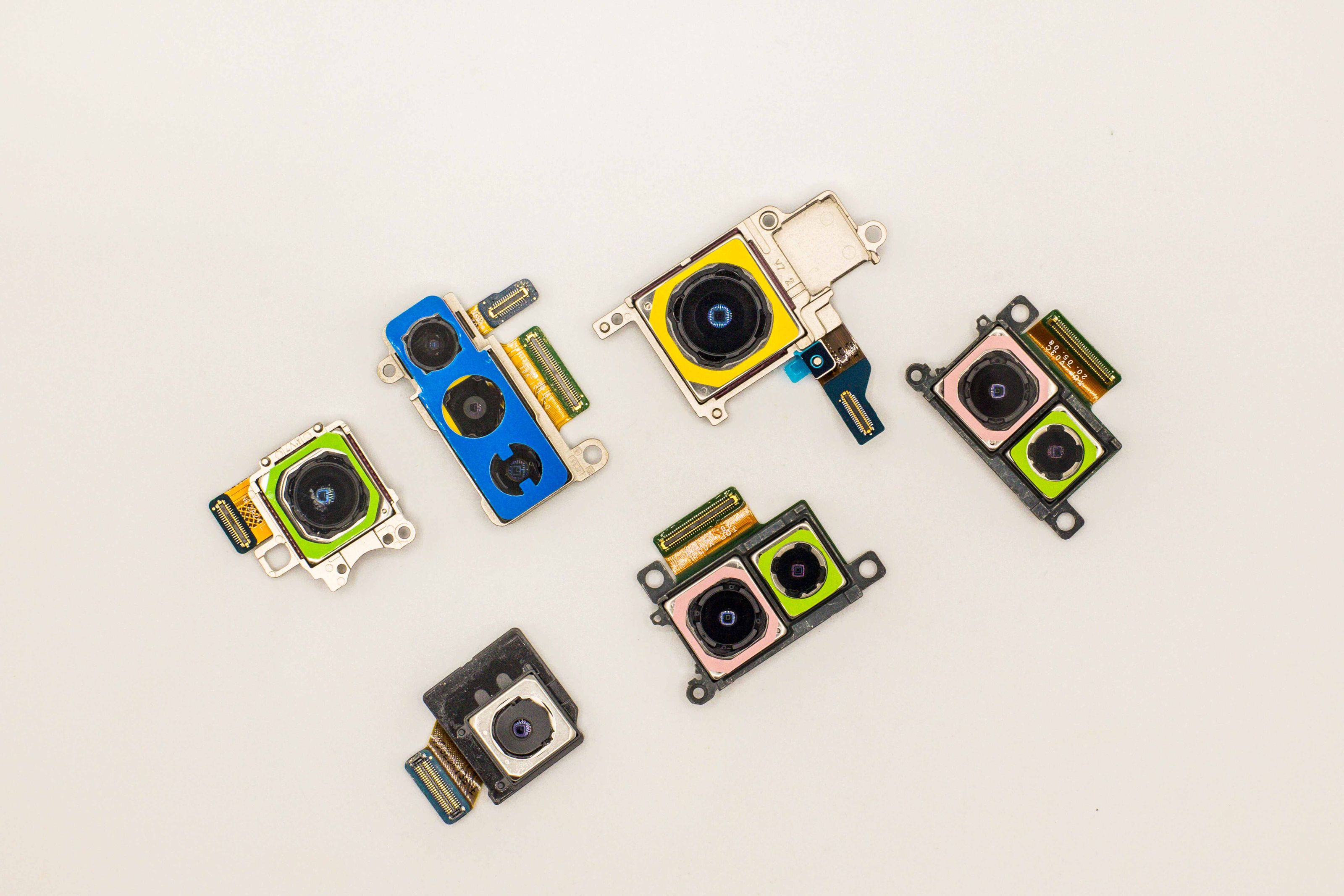 Your One-Stop-Shop for Mobile Spare Parts | Headlane | Same day ...