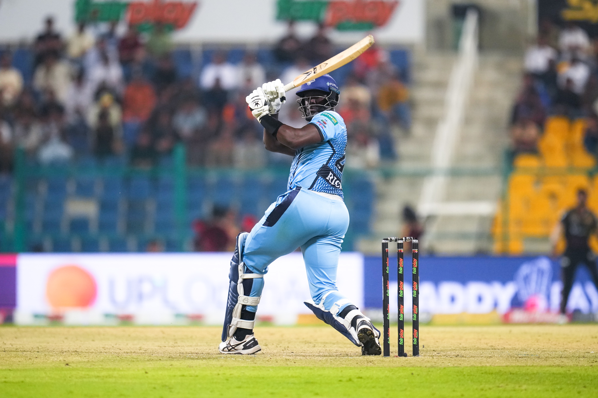 Former West Indies captain, Carlos Brathwaite, backs Bringing cricket ...