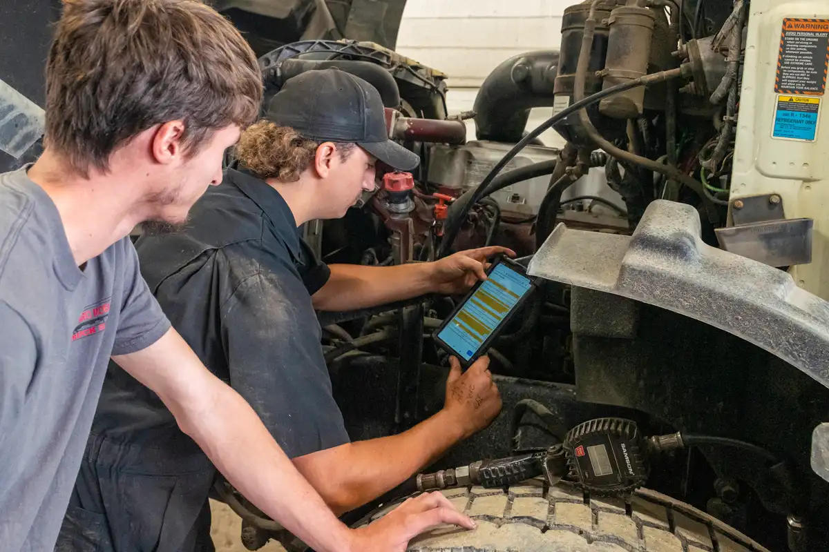 MVIS Inspection Service in Windsor, ON | OMTS