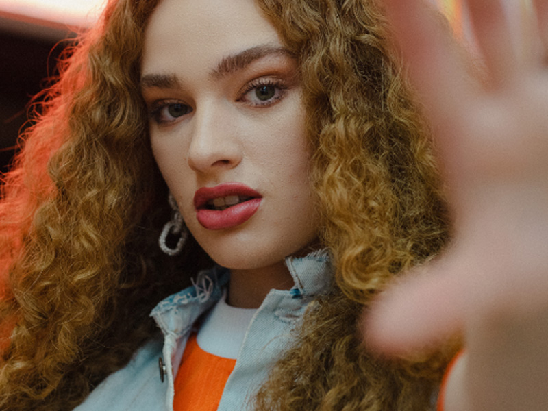 Victoria Gregson's Instagram, Twitter & Facebook on IDCrawl