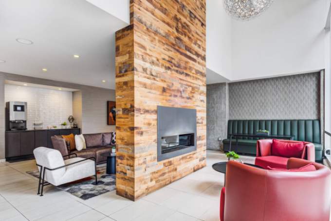 Gateway West Loop | High Rise in West Loop