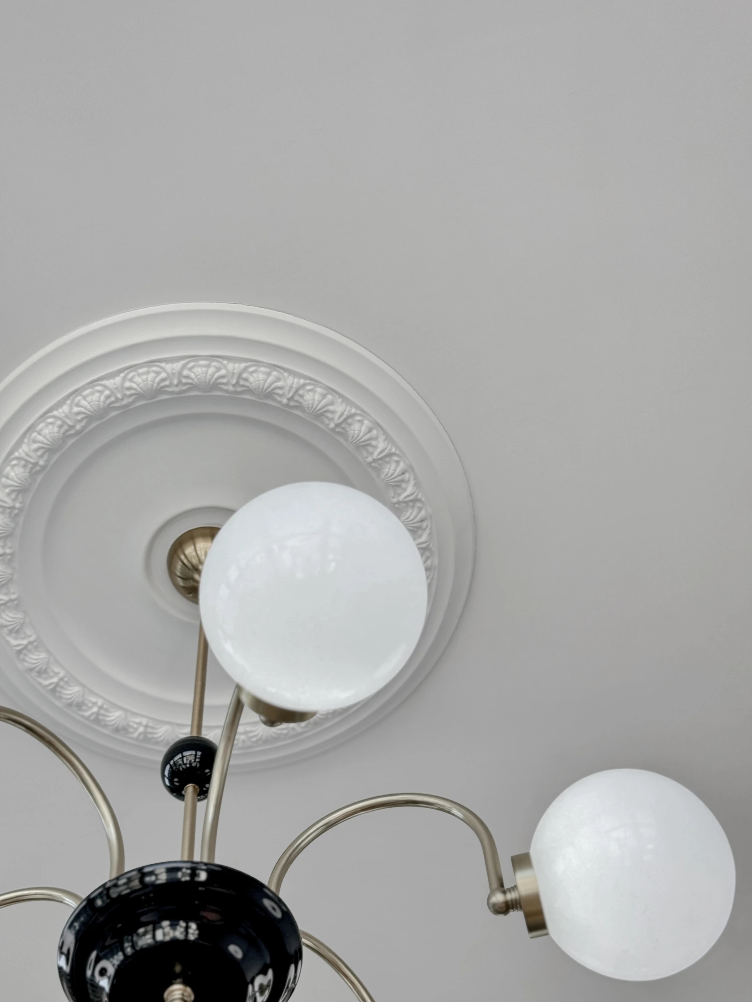 Introducing French element into the details