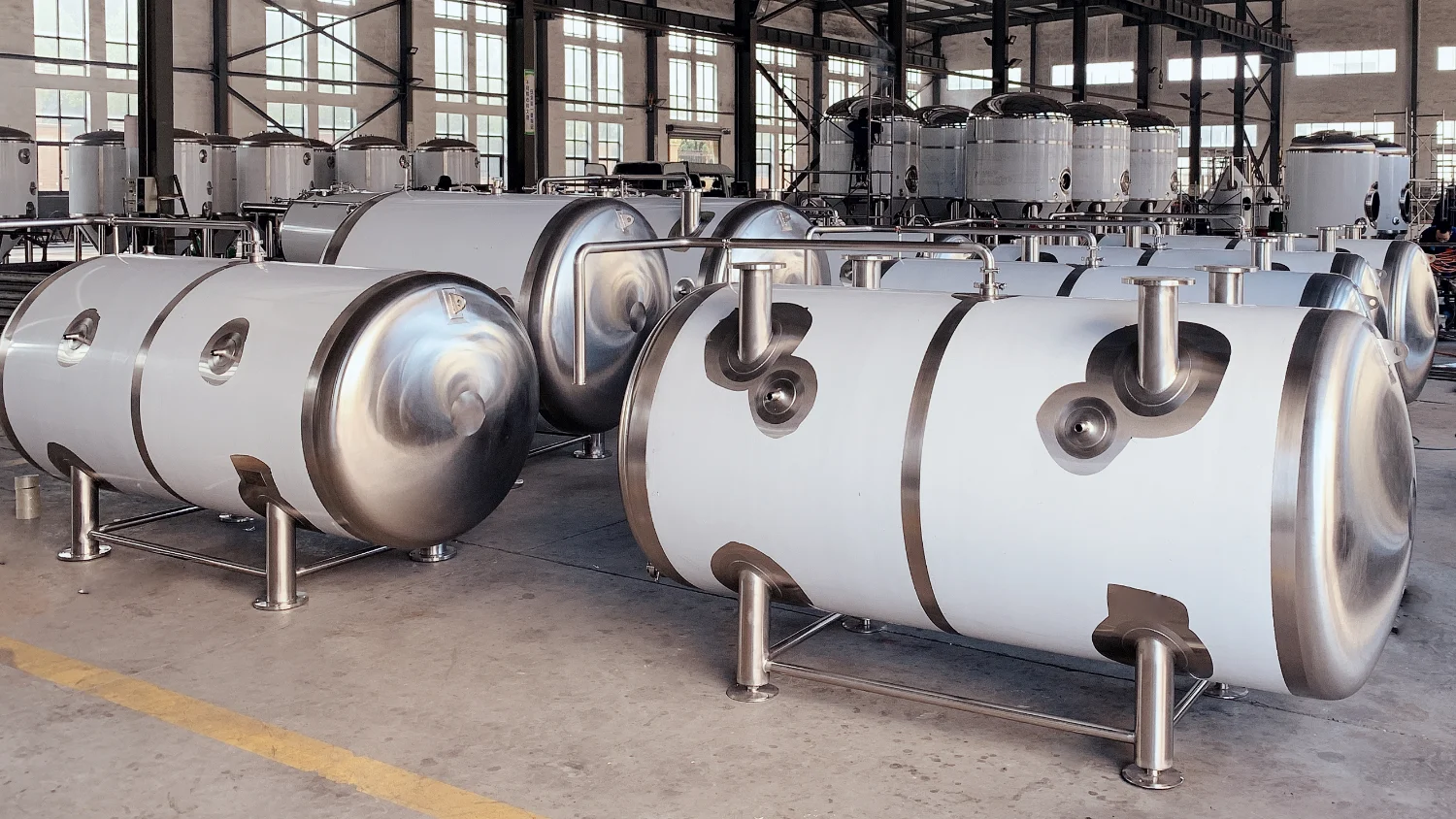 Stackable Horizontal Lagering Tanks – Tanks – PMG Global