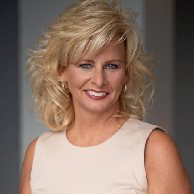 People | Michelle Mahle | Elliott Davis