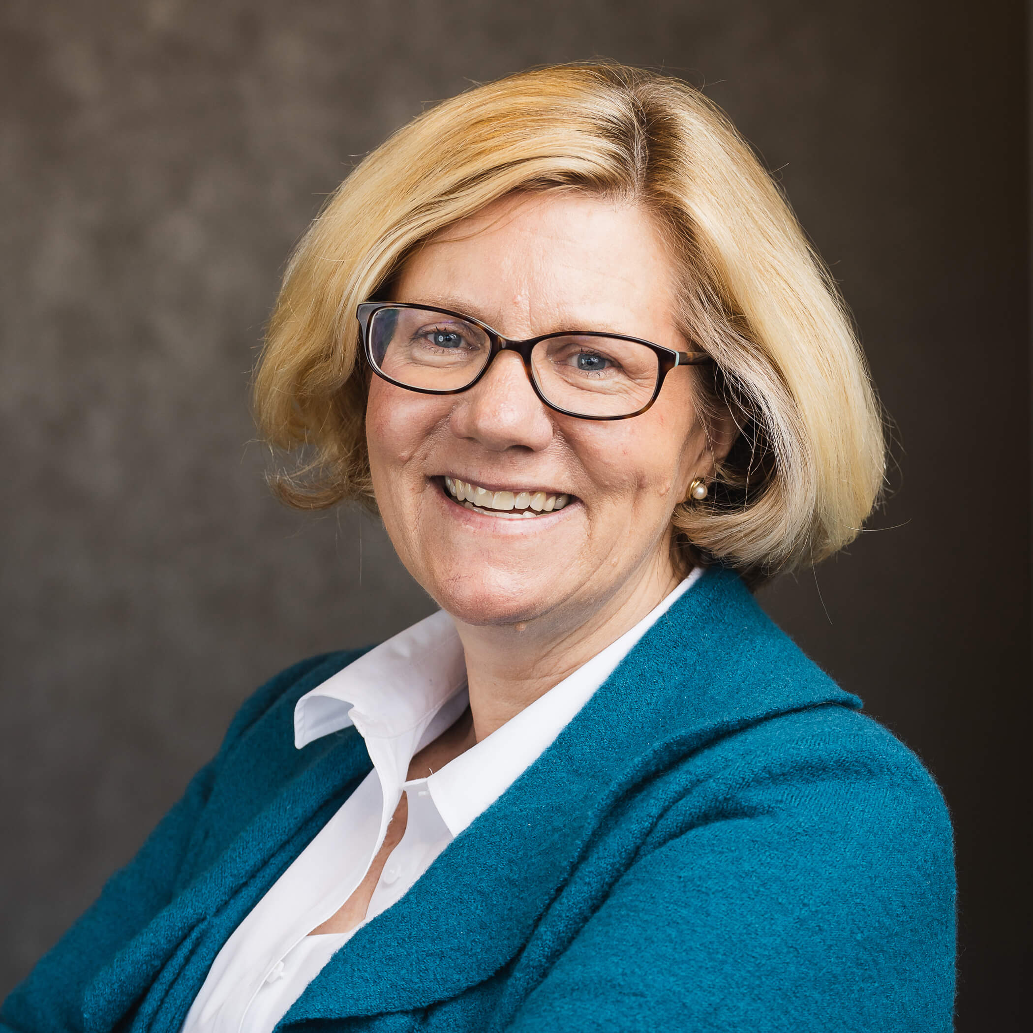 People | Cathy Alexander | Elliott Davis