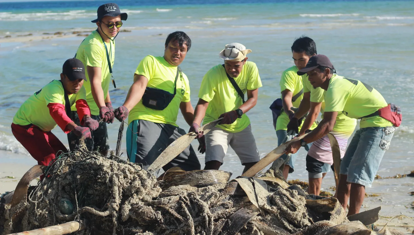 Seven Clean Seas | An ocean without plastic.