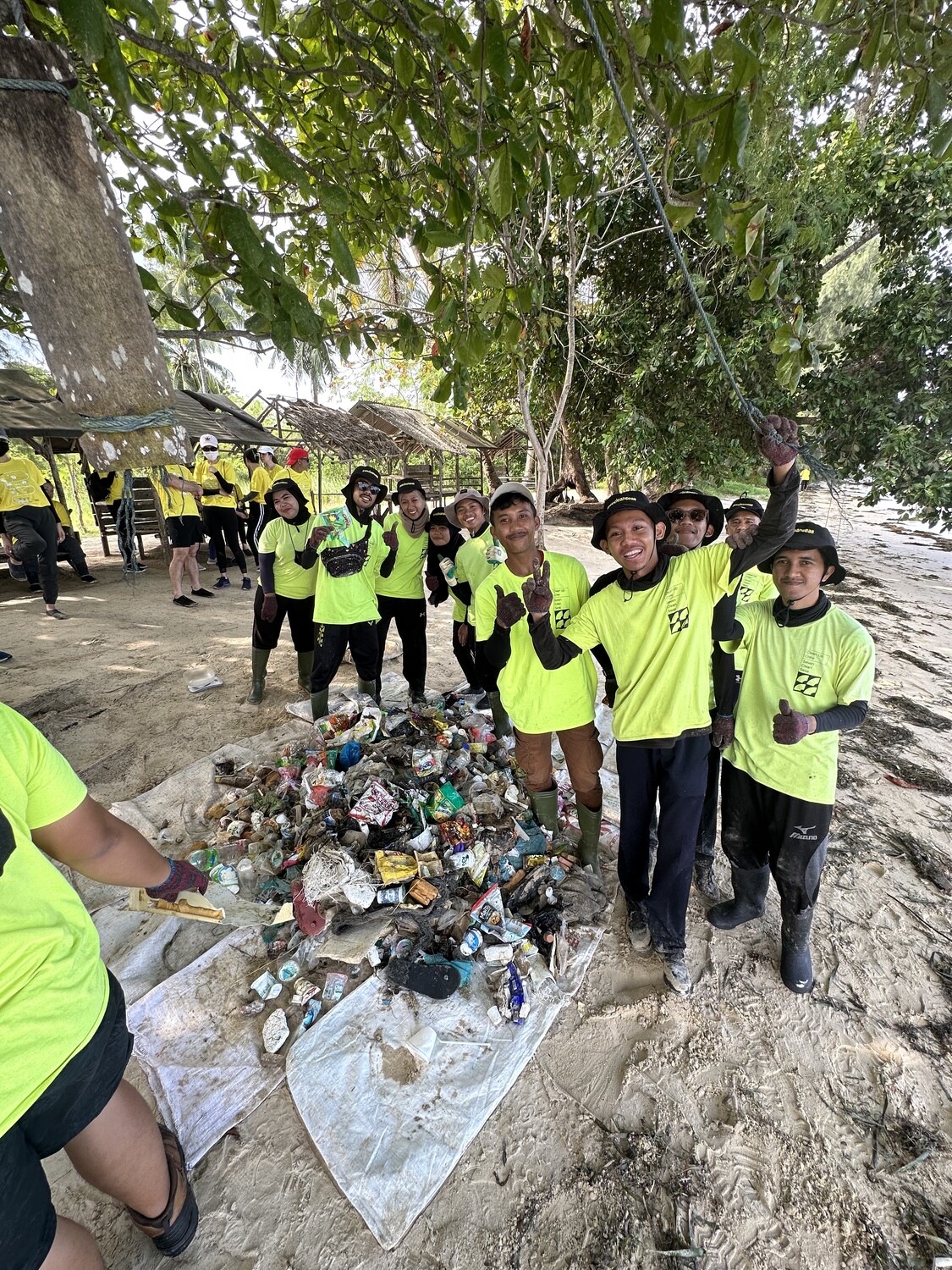 Seven Clean Seas - October 2023