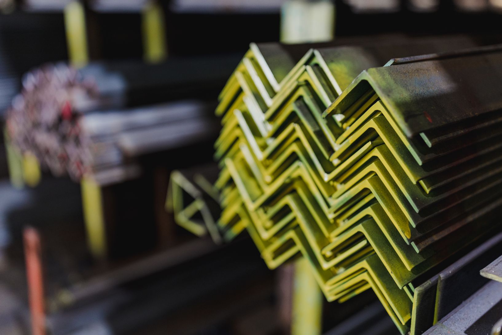 Coosa Steel | Steel Angles