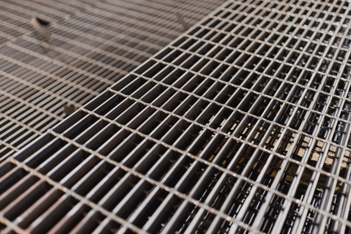 Coosa Steel | Grating