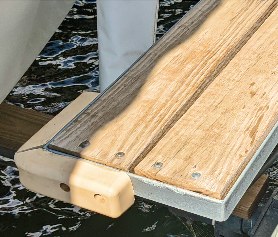 Hoist Accessories | Hoist Step