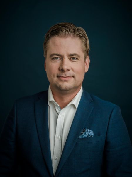 Søstrene Hinna | Flytt nærmere fremtiden - bo grønt, bo kortreist