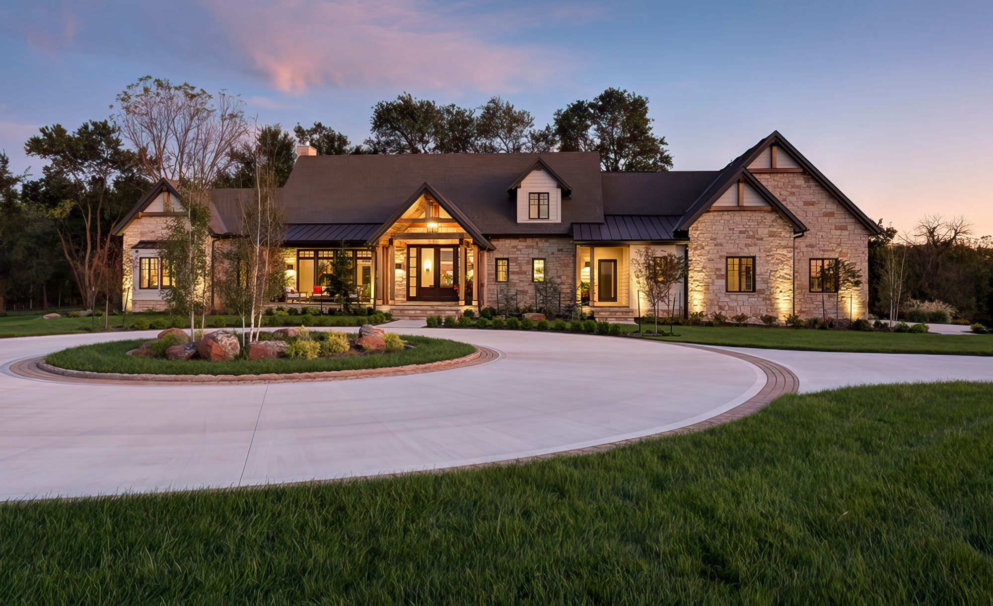 Custom Homes - Homoly Design + Build - KC Area Custom Home Builder