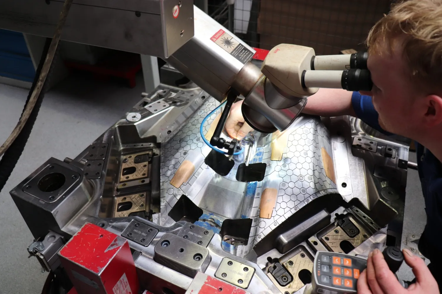 Development and production of plastic injection molds | Formy Tachov