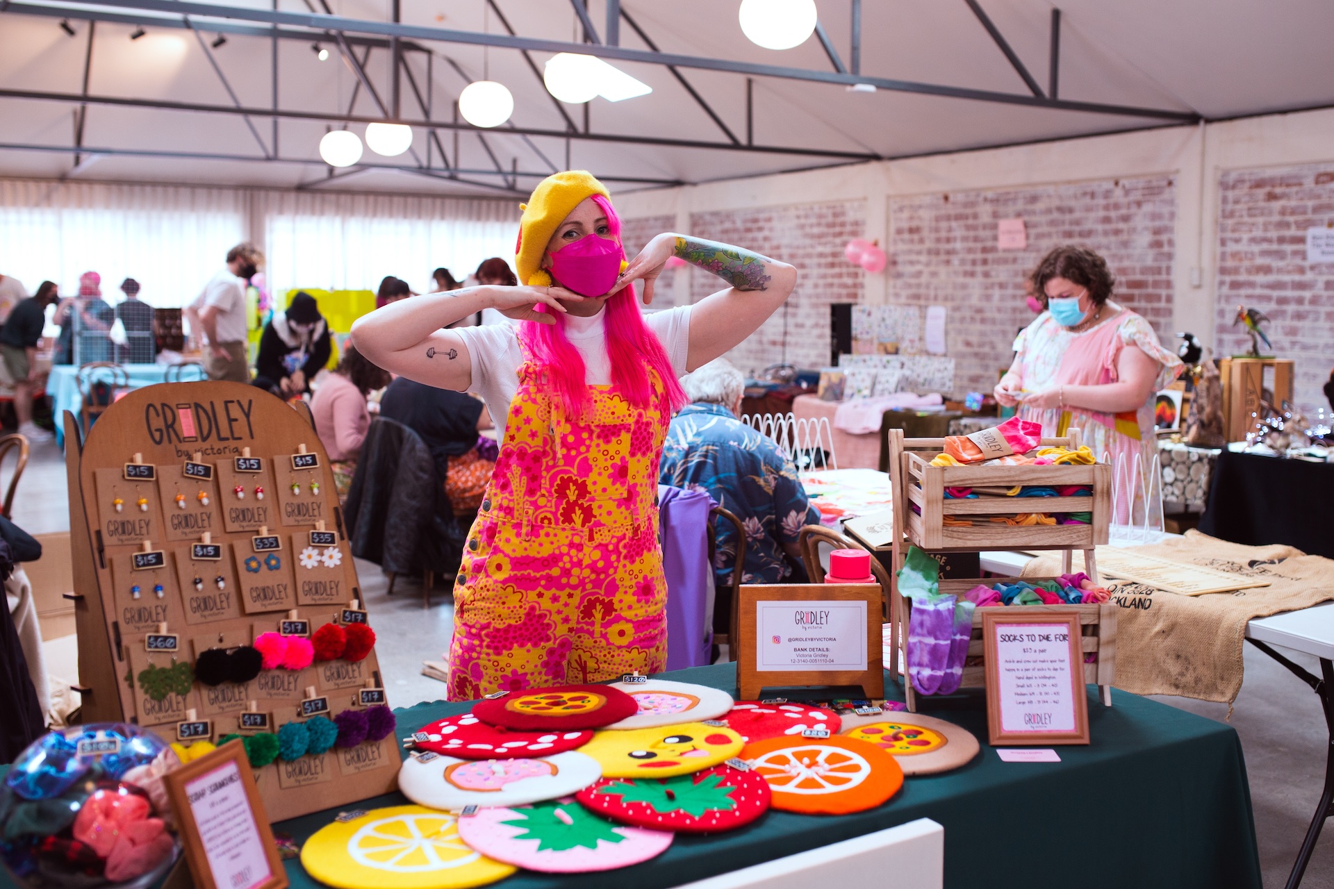 11 Freakin Clever Ideas To Brand Your Market Stall