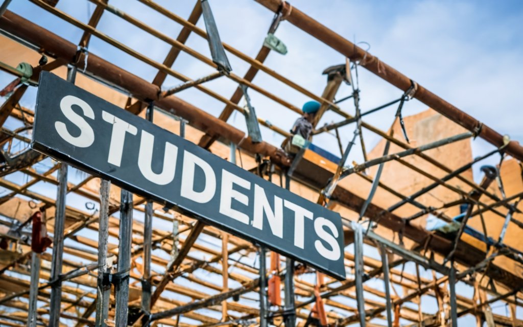 Prompt: Scaffolding Tasks to Support Groups of Students | AI InEducation