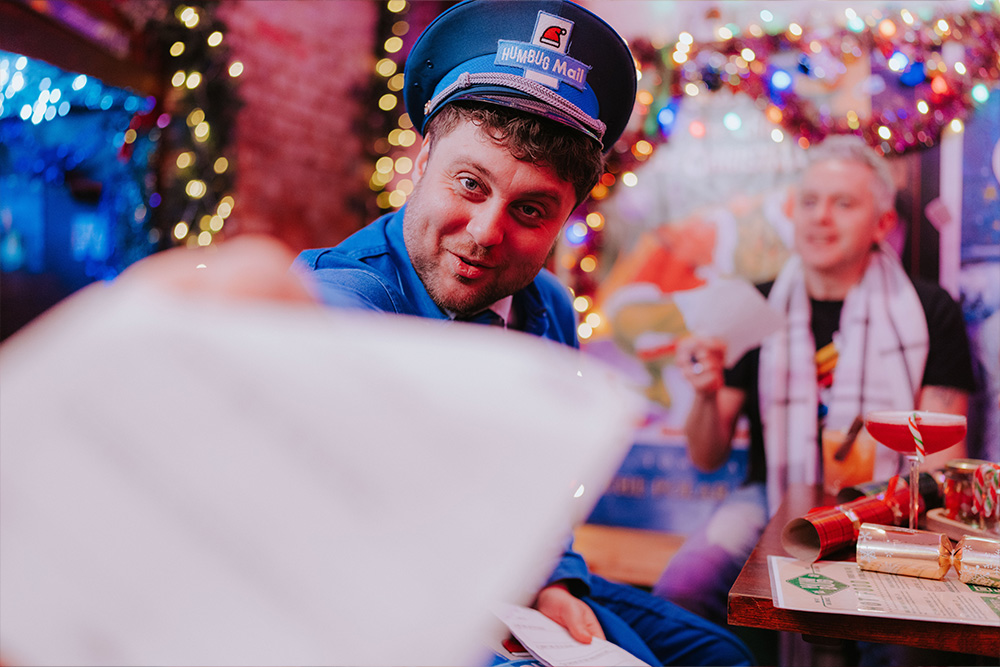 HUMBUG! Immersive Christmas Dive Bar | London