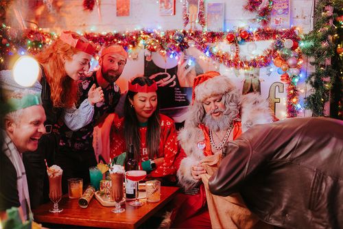 HUMBUG! Immersive Christmas Dive Bar | London