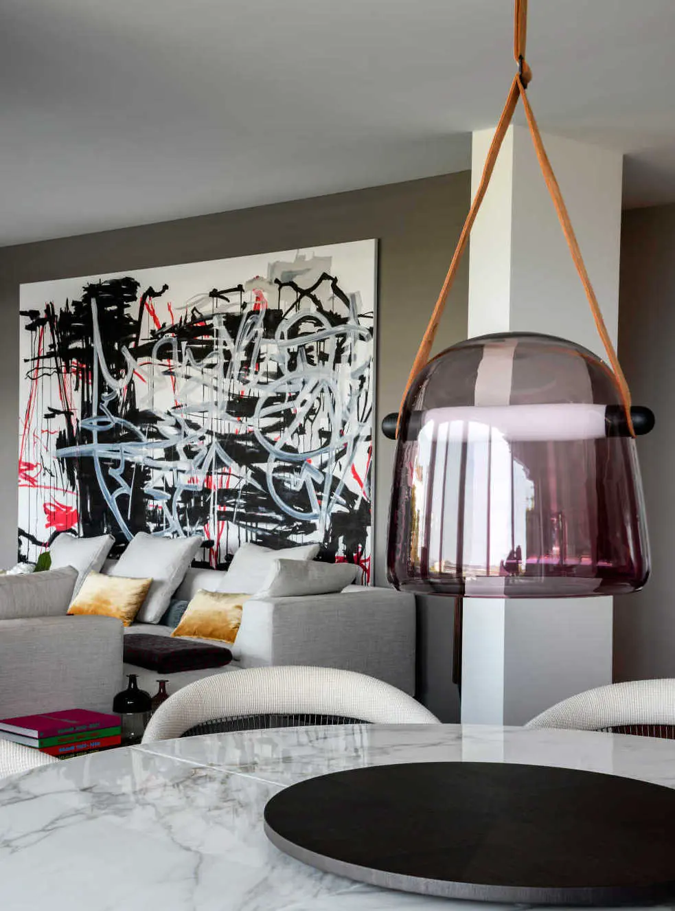 Artsy Contemporary | Upscale Interiors AG
