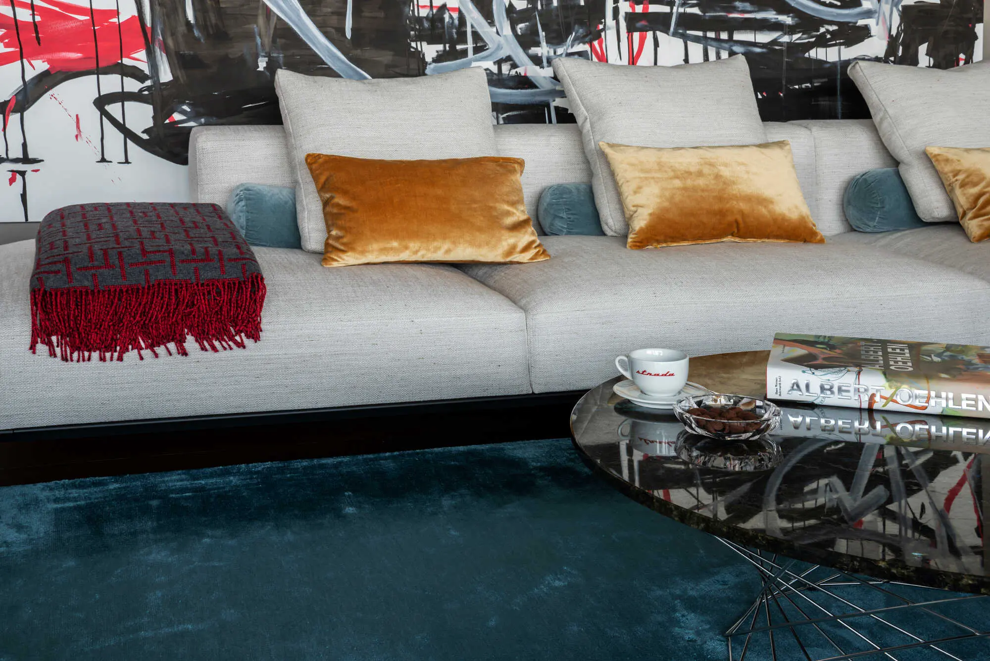 Artsy Contemporary | Upscale Interiors AG