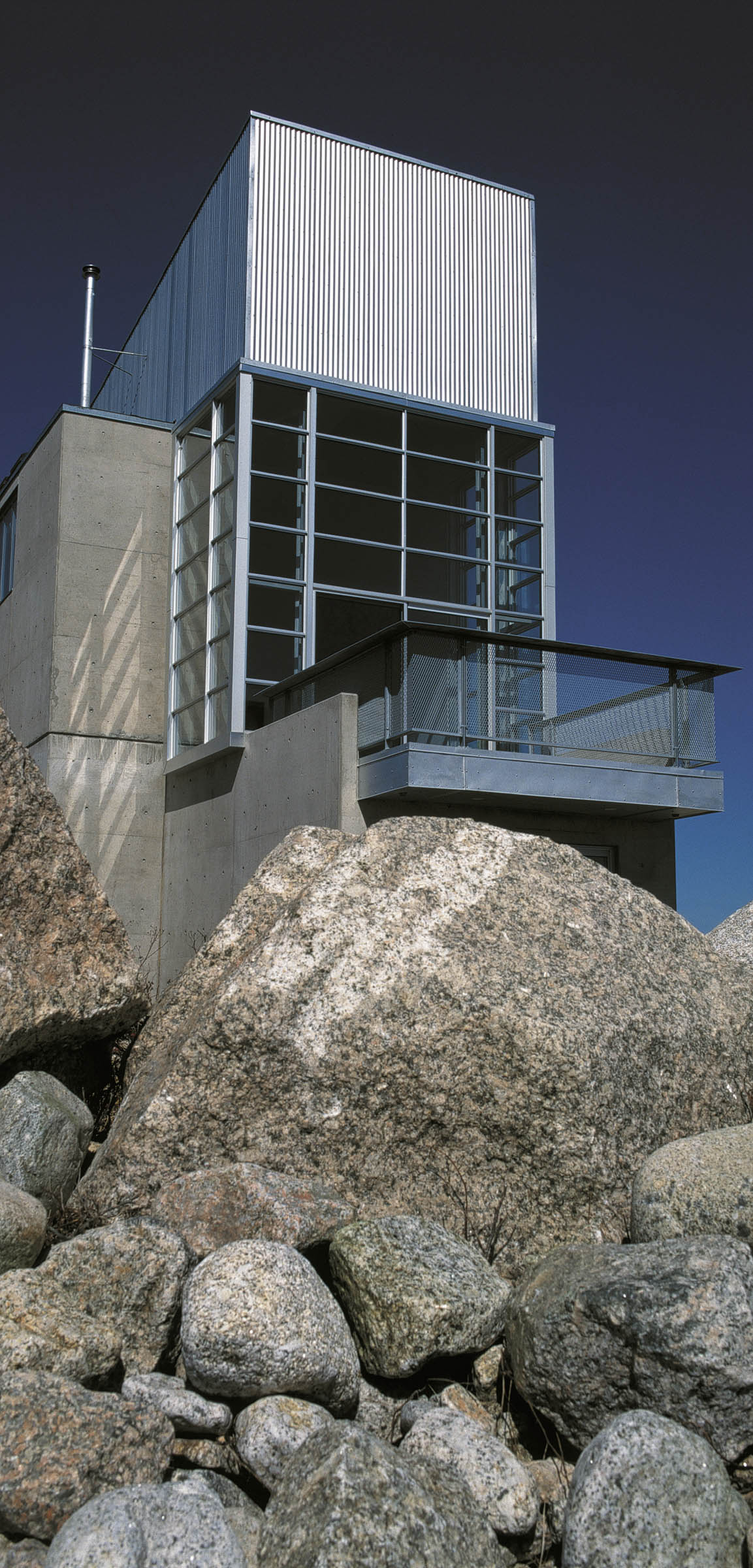 Howard House - MacKay-Lyons Sweetapple Architects