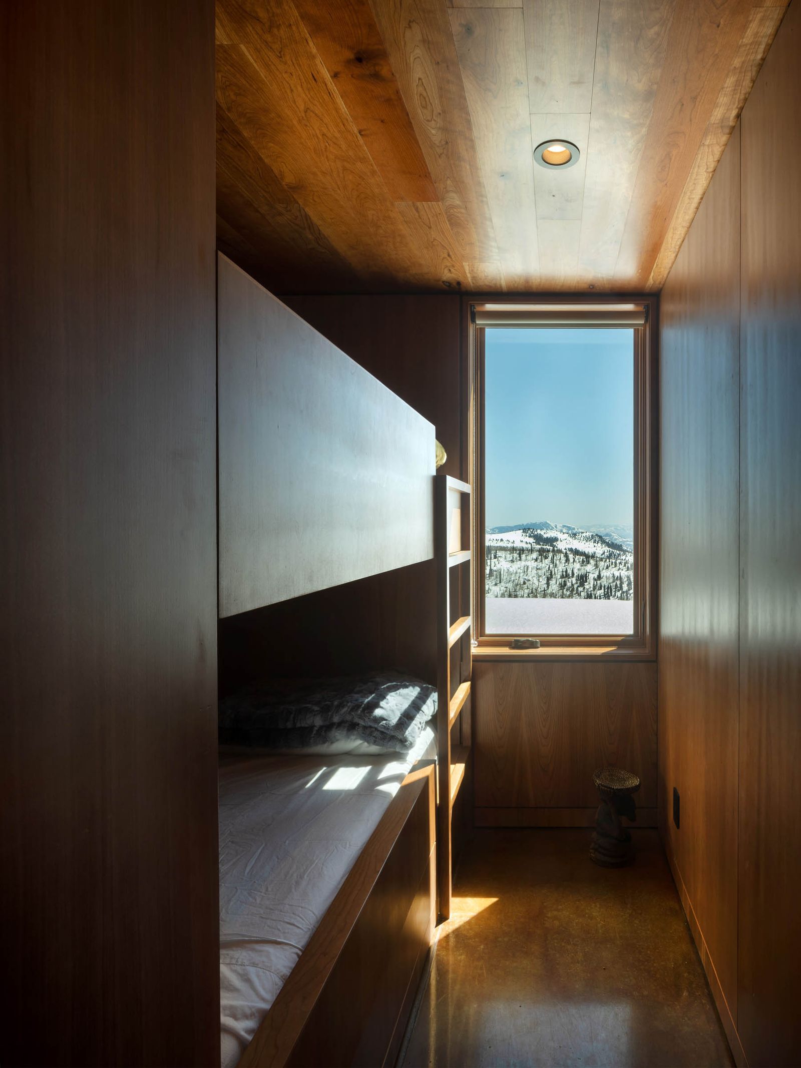 Mountainside - MacKay-Lyons Sweetapple Architects