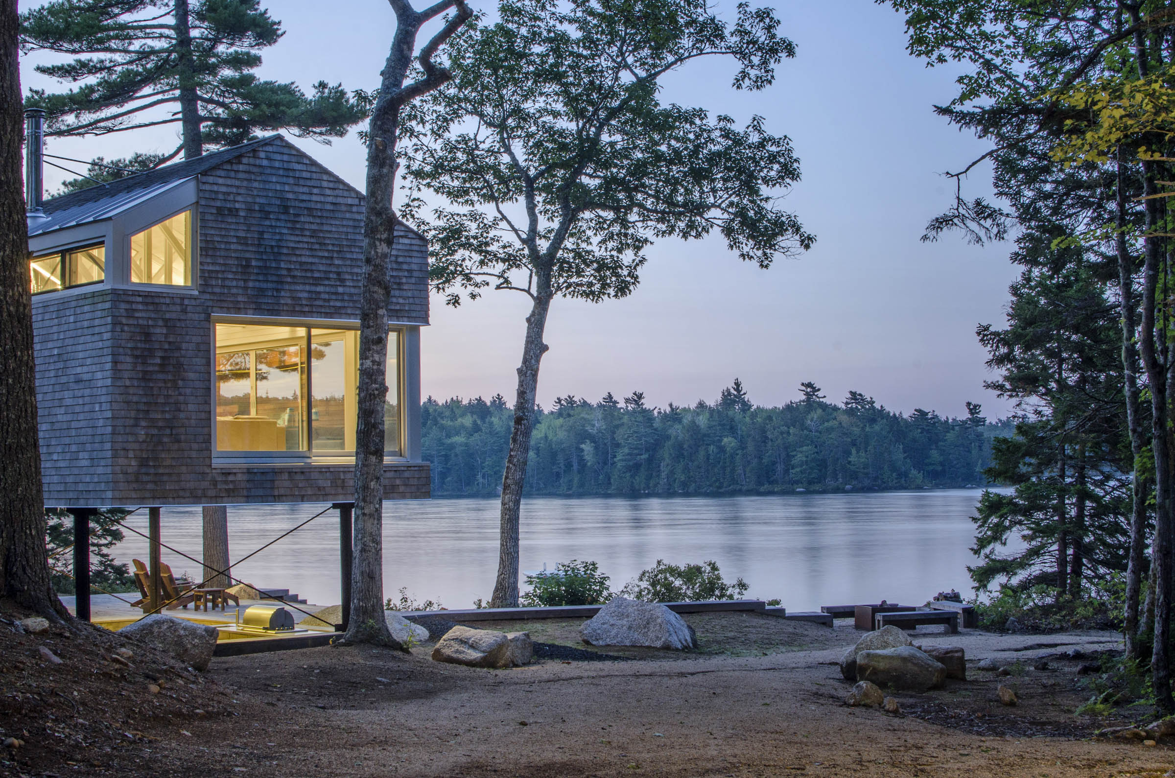 Mirror Point Cottage - MacKay-Lyons Sweetapple Architects