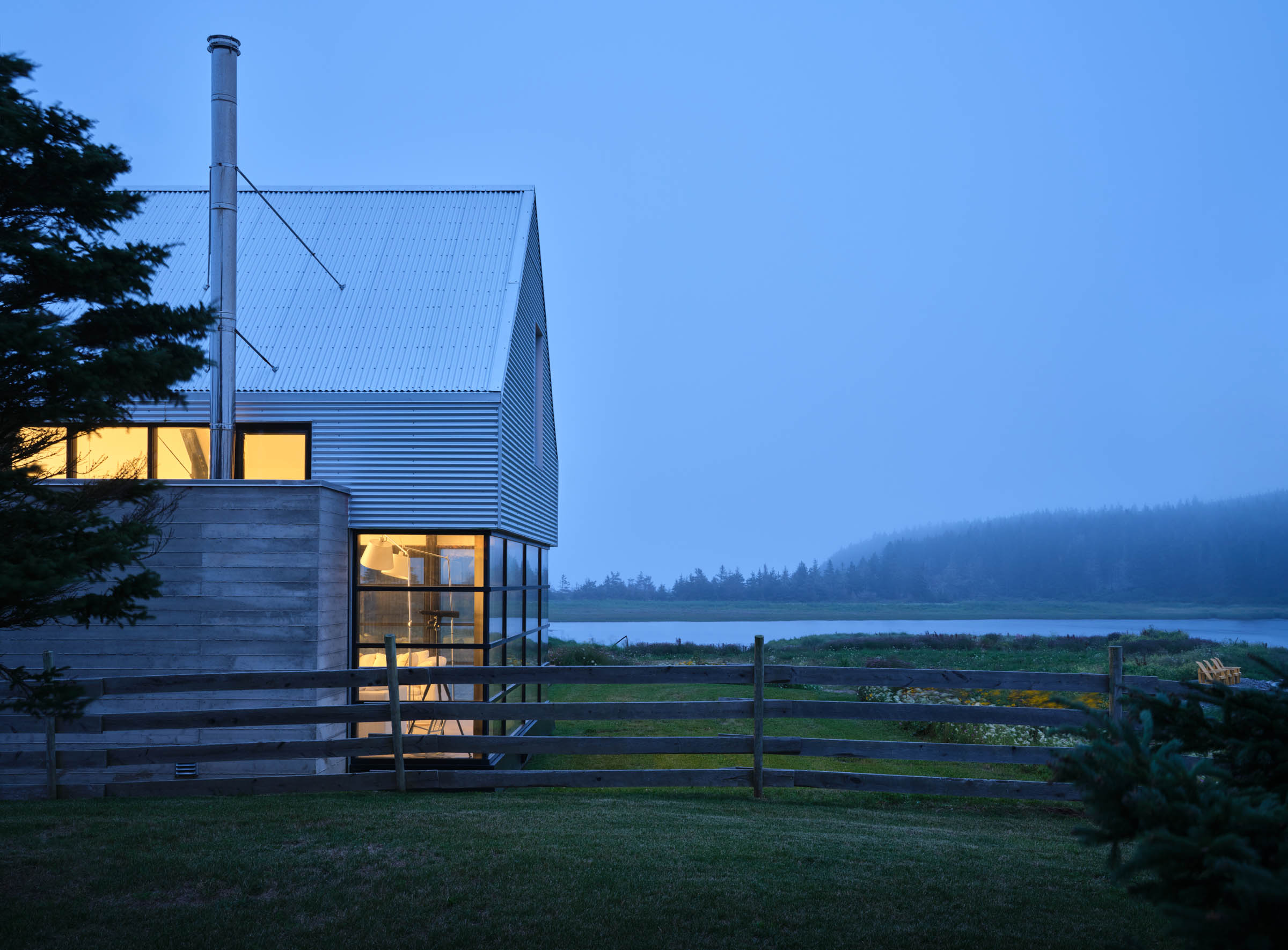 Rubenstein House - MacKay-Lyons Sweetapple Architects