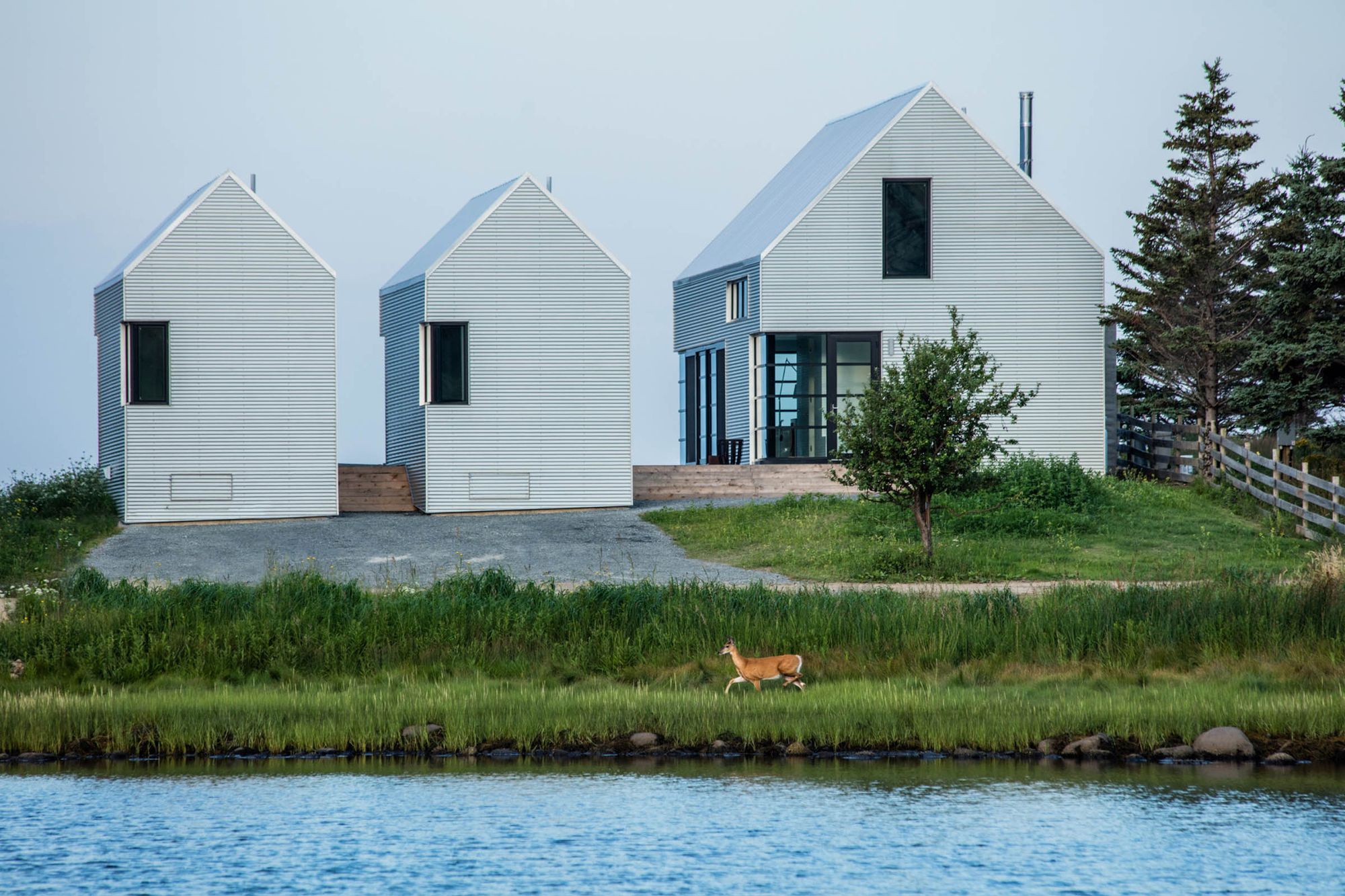 Rubenstein House - MacKay-Lyons Sweetapple Architects
