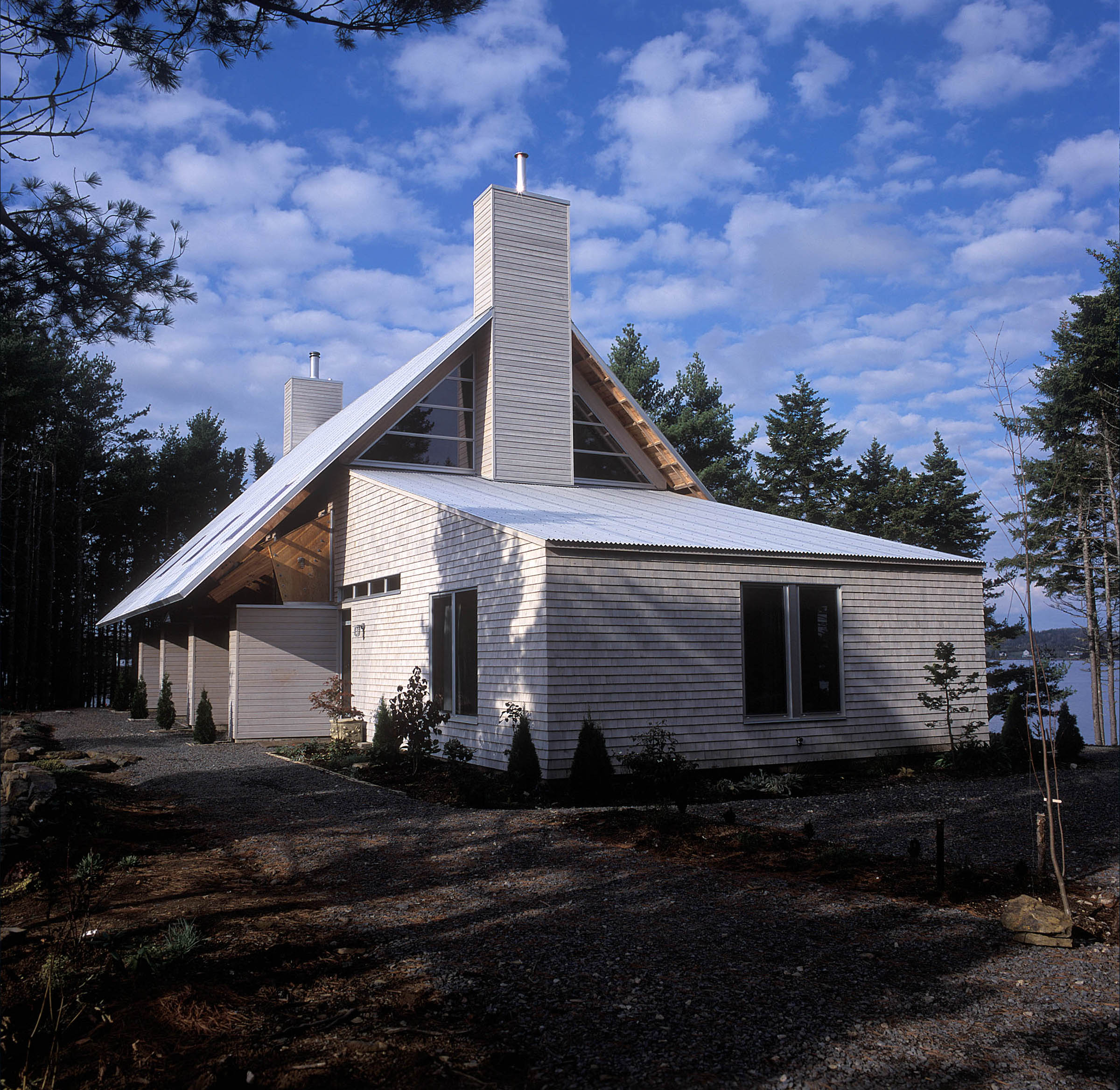 Barn House - MacKay-Lyons Sweetapple Architects