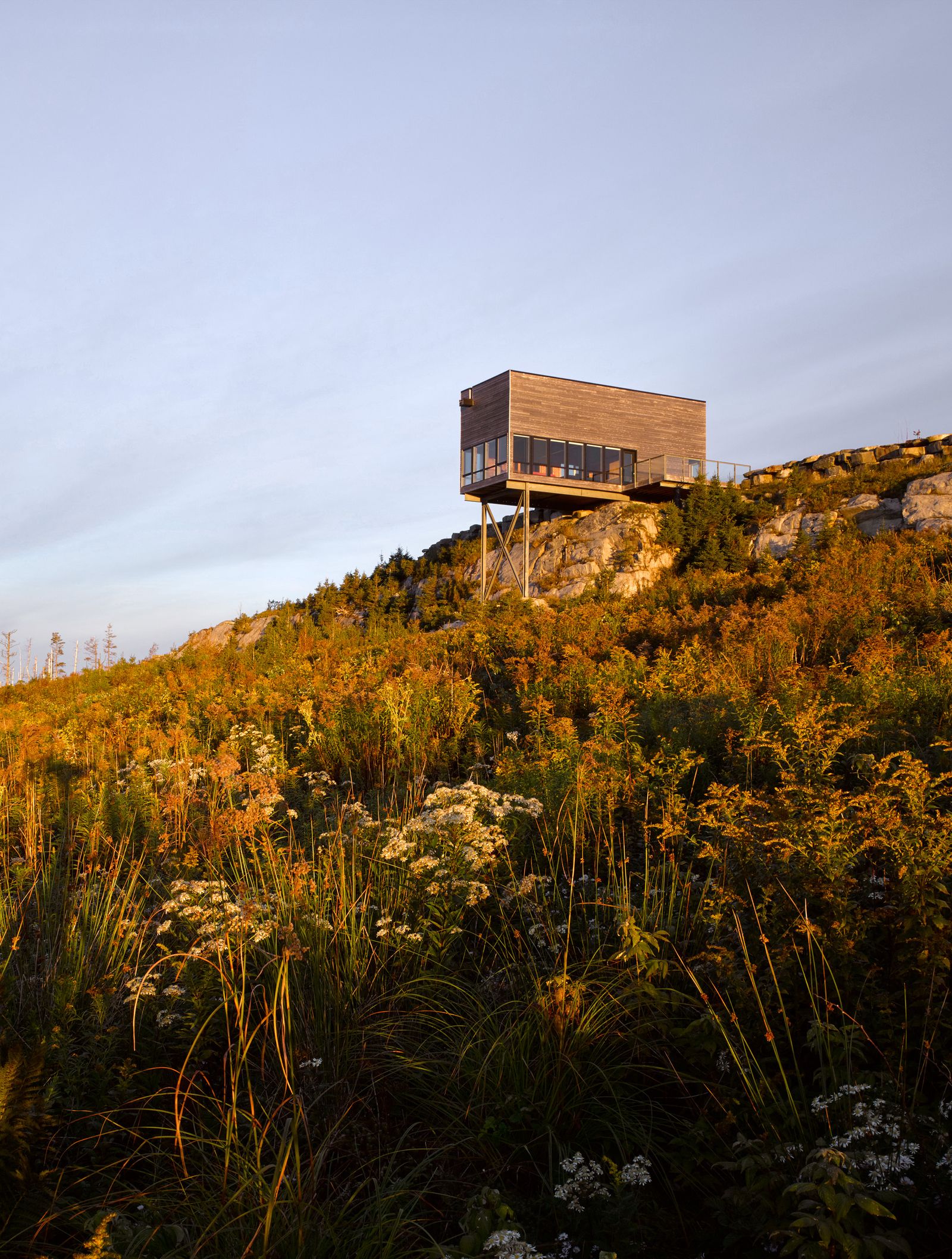 Cliff House - MacKay-Lyons Sweetapple Architects
