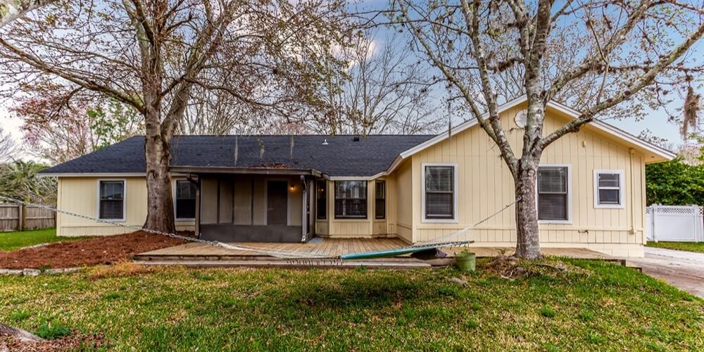 Investing in Distressed Properties: Risks, Rewards, and Real Estate ...