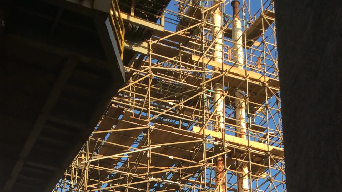 Pushing the Boundaries: Vent Stack Scaffolding - ENI 52/5A