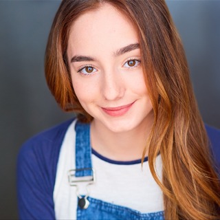 Maya Lou Hlava | Artist