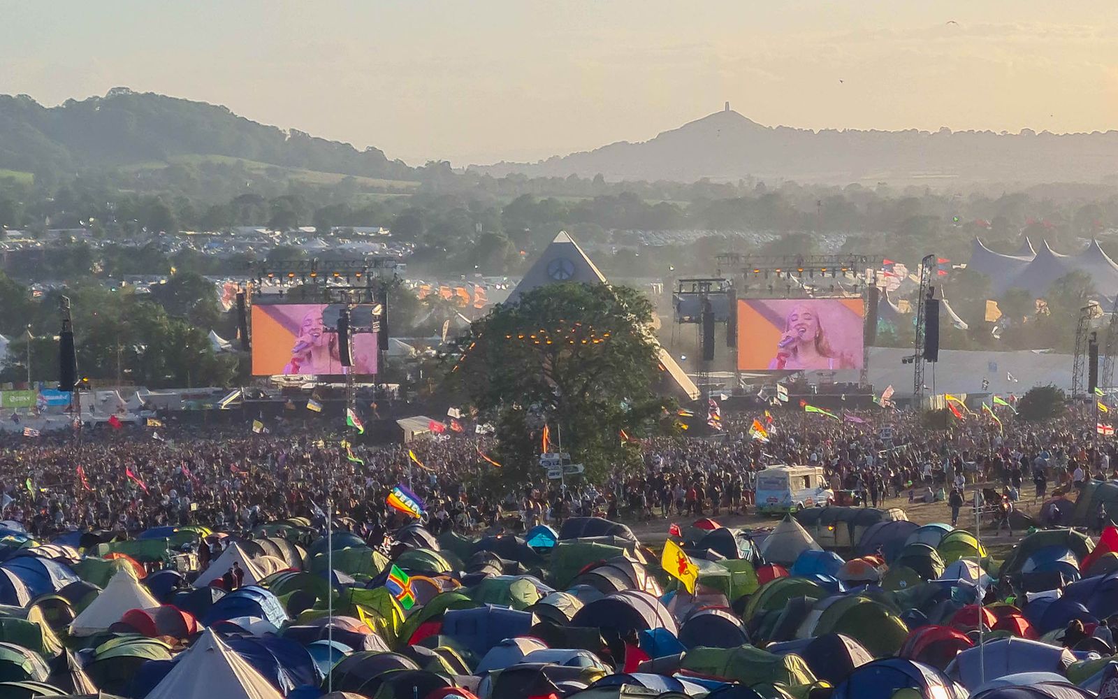 Serious Stages | Demountable Film & TV Building Design & Installation