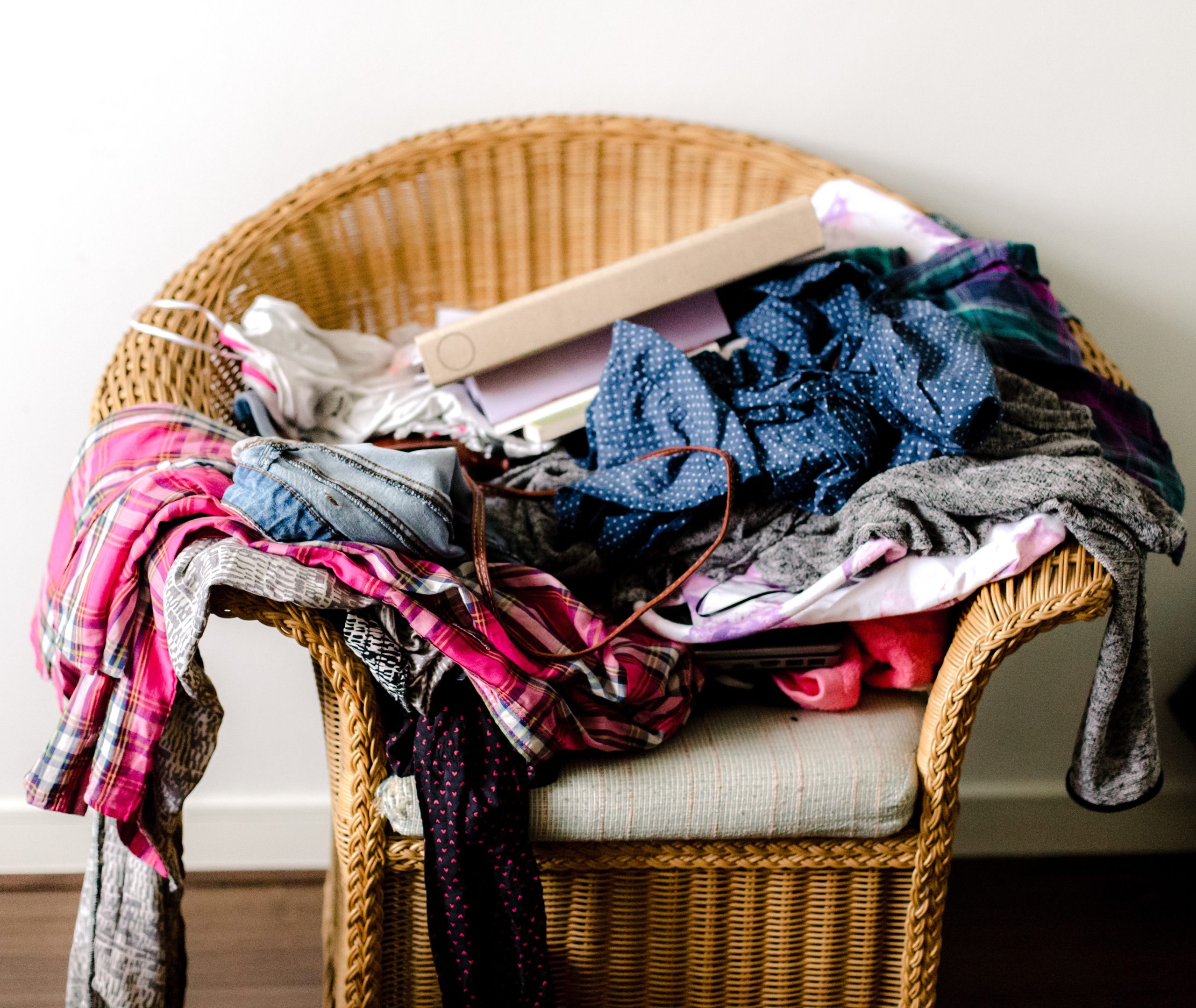 Stop being the messy one And declutter your space for good | Facetune