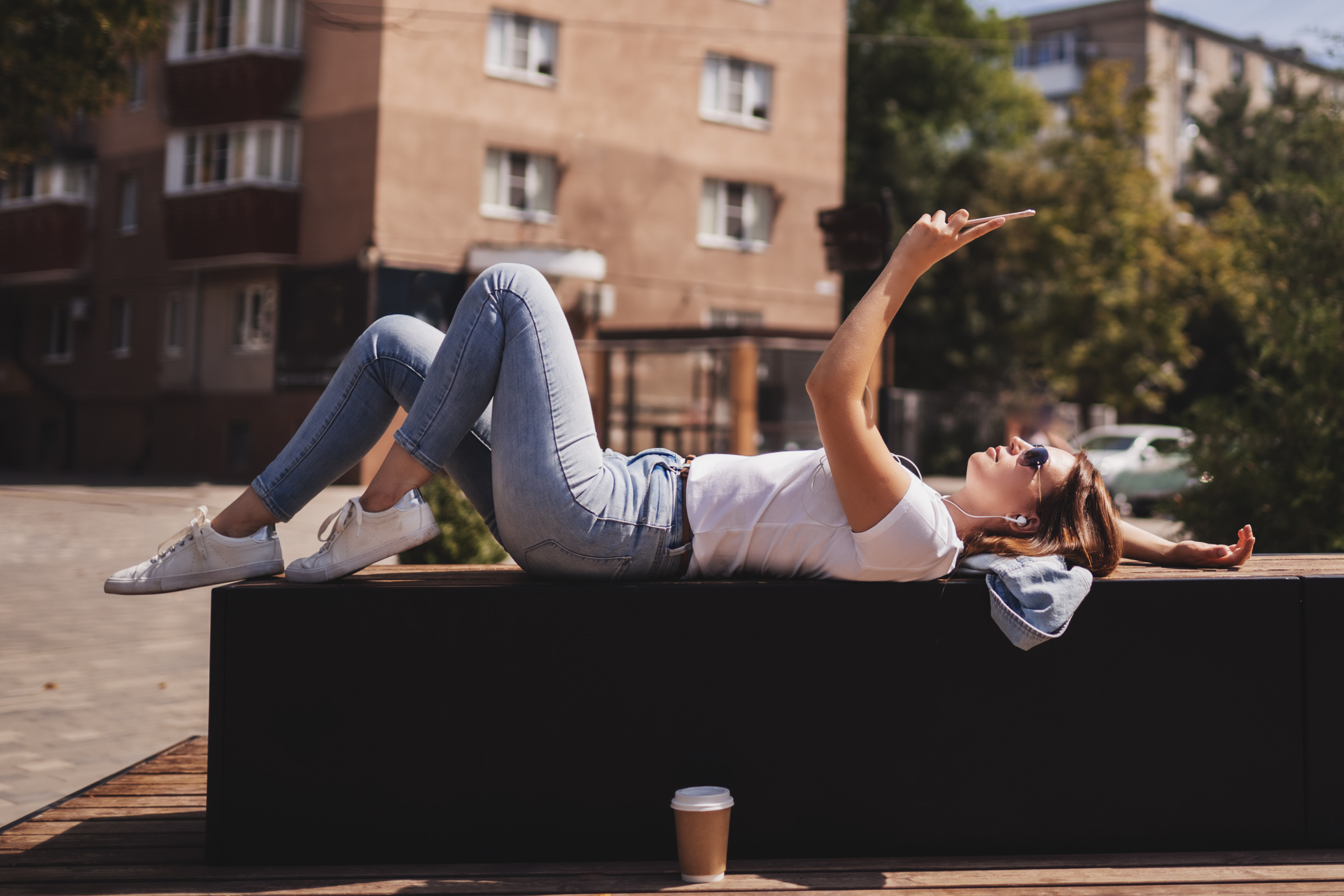 Where The Heck Should You Look When Taking a Selfie? | Facetune