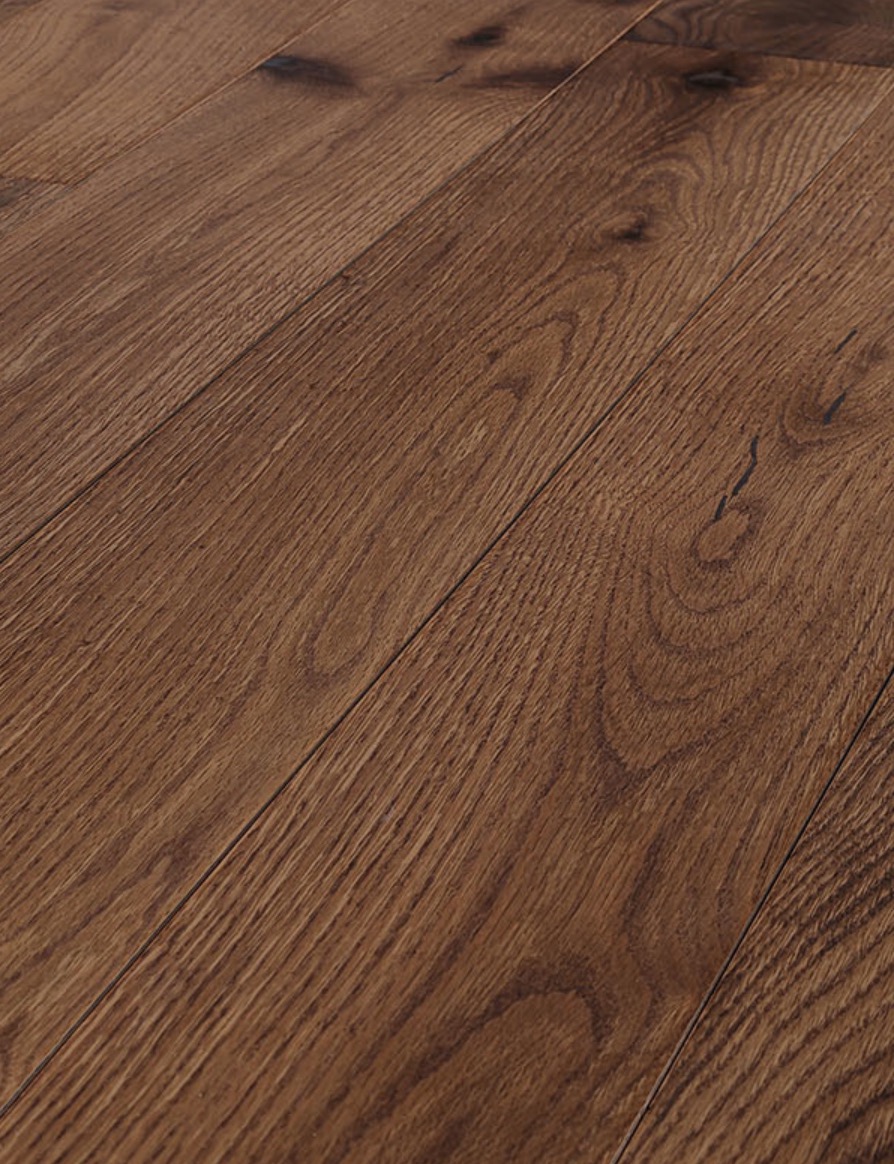 Medium Oak | ELM Surfaces | Porcelain, Ceramic, Wood, and a World More