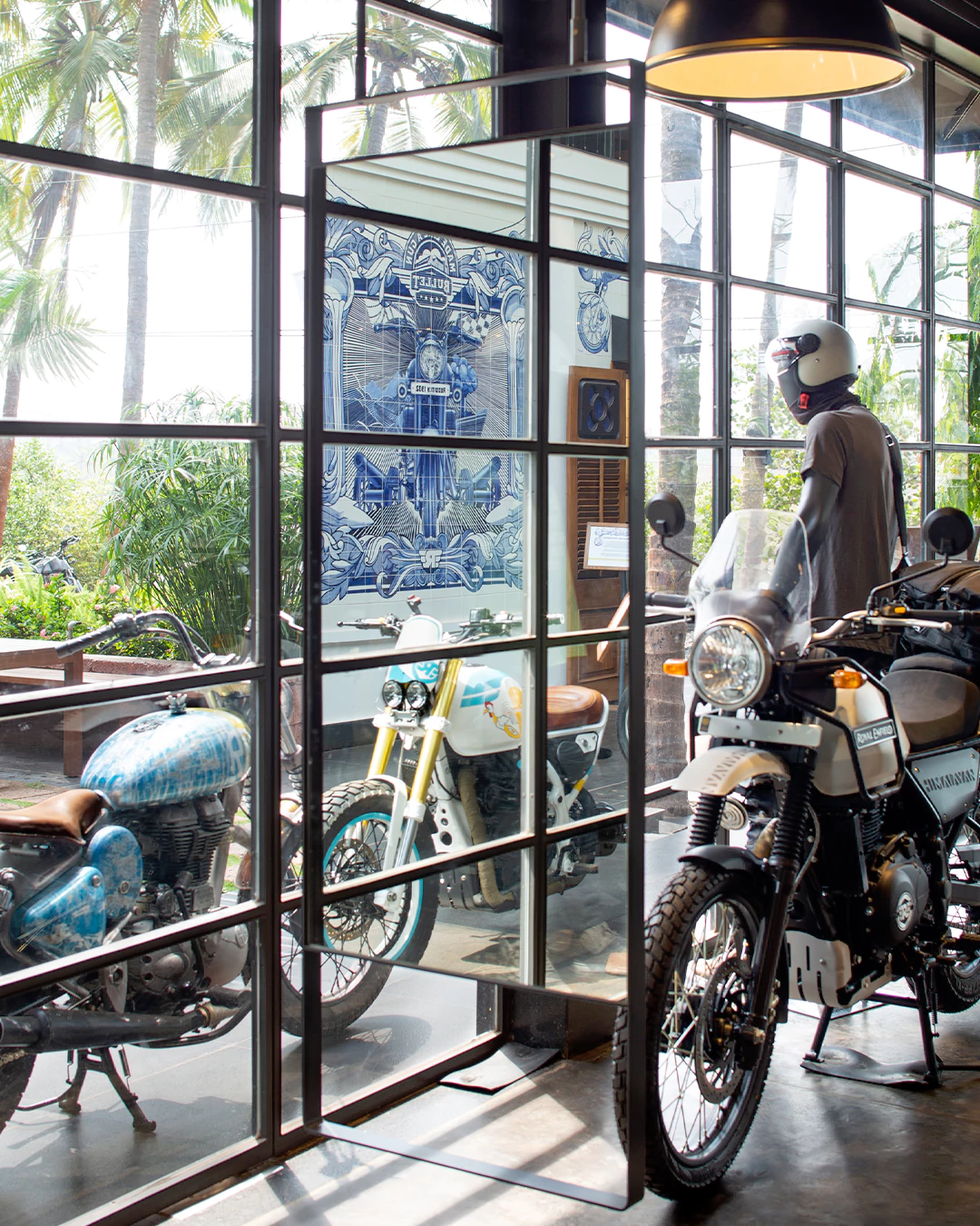 Royal Enfield Garage Cafe