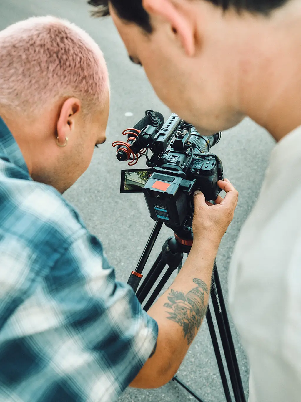 Kreative Content-Produktion und Social Media Faces von Zoomer Agency