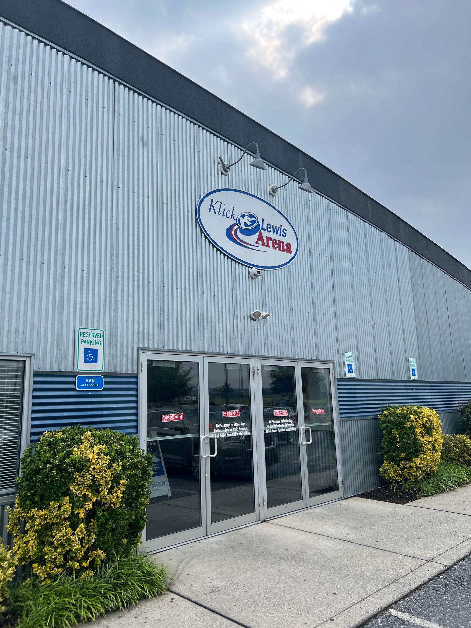 Klick Lewis Arena - Home