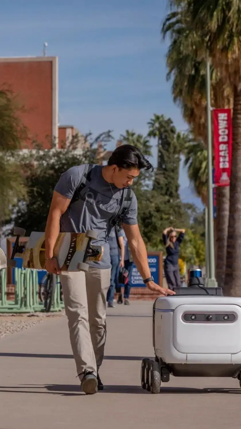 Avride | Delivery Robot