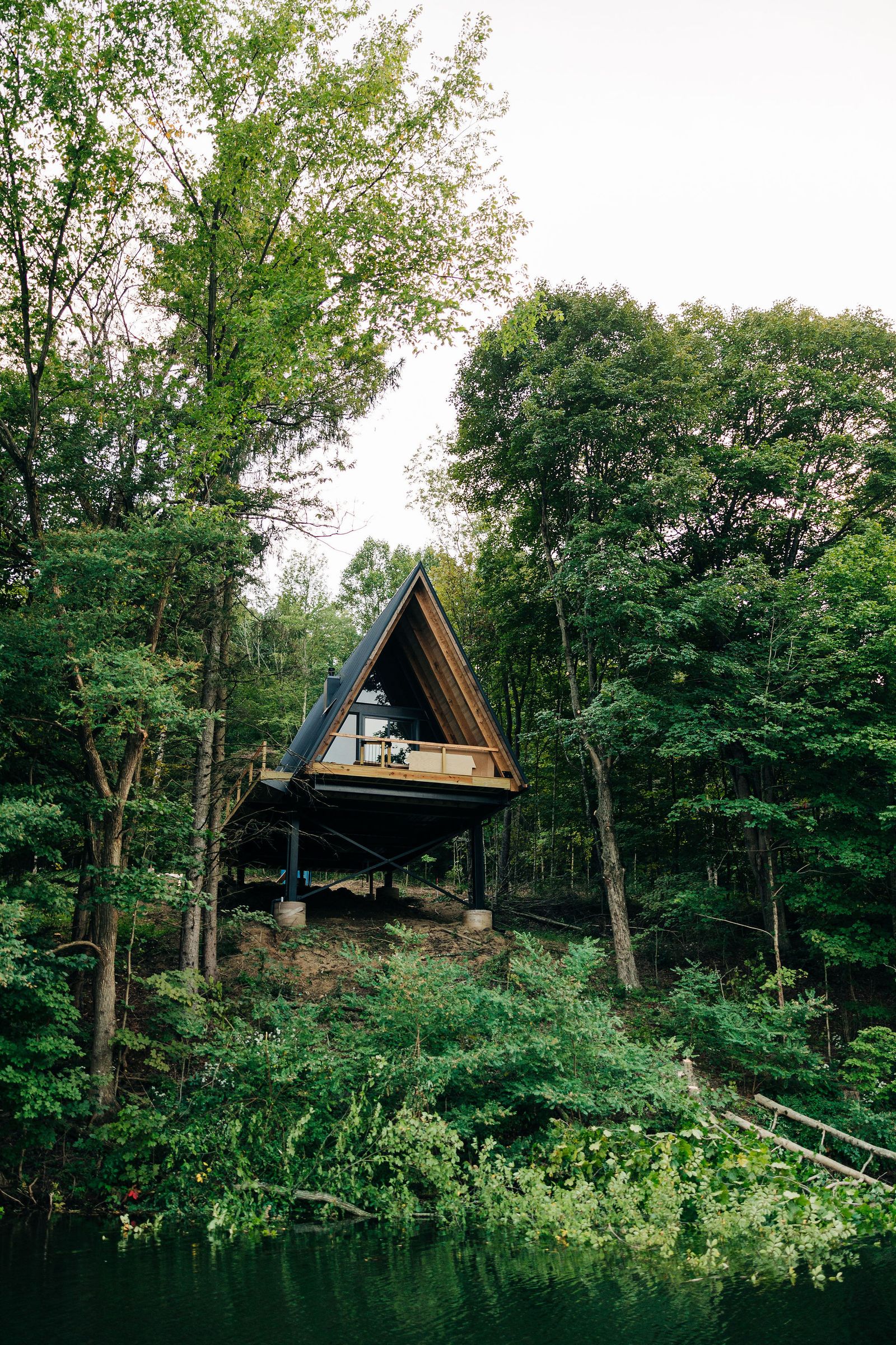 Paradise Lake - Unique Luxurious Short Term Rentals in Ohio