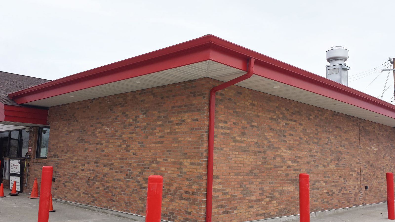 Gutter & Overhead Door Company Belmont WI | Carey’s