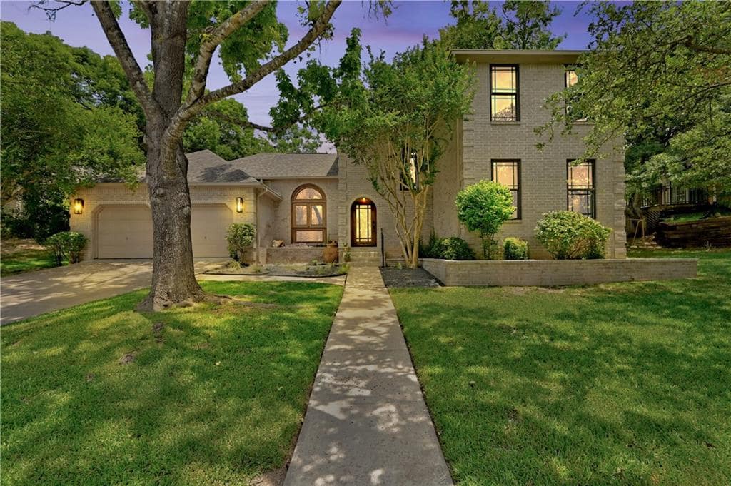 Lost Creek | Chloe Chiang Top Central Texas Realtor