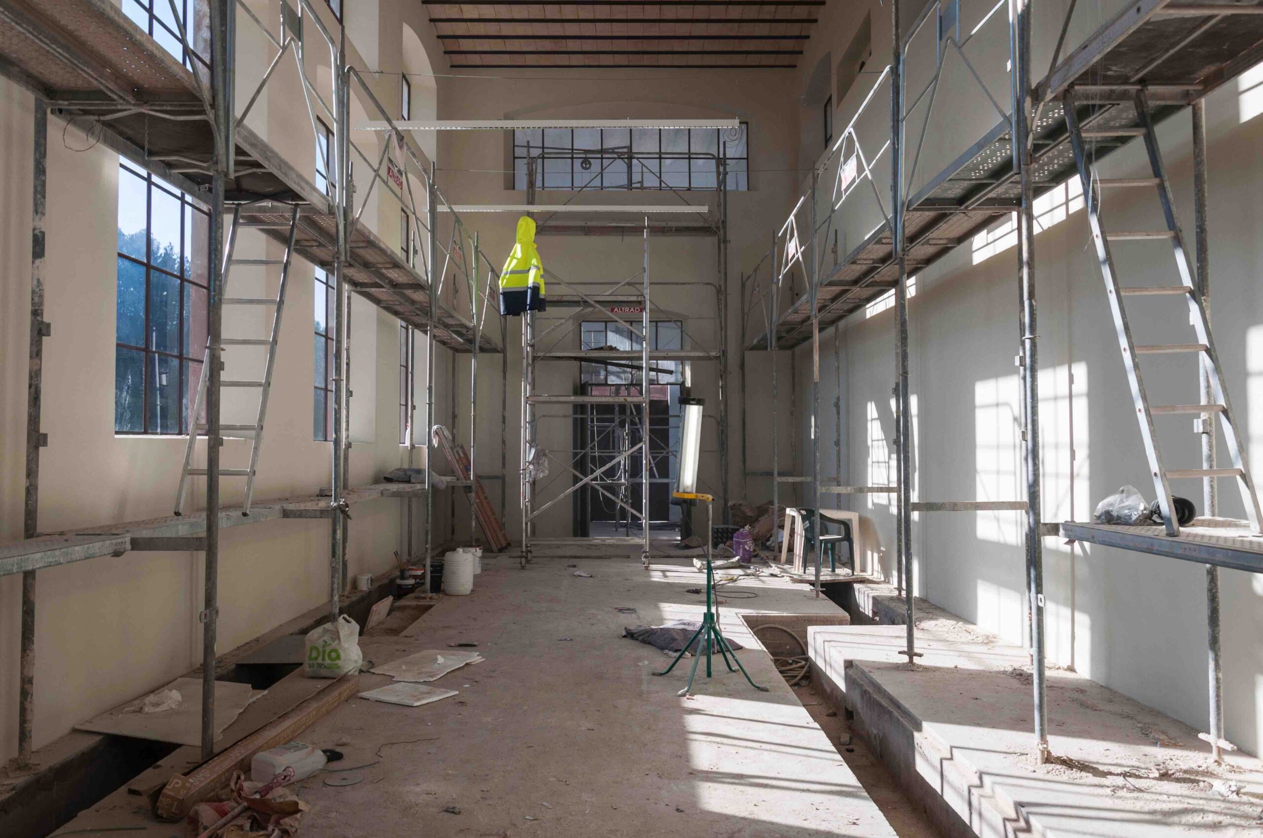 L’activité du bâtiment en recul pour un deuxième trimestre consécutif - Concept Bain