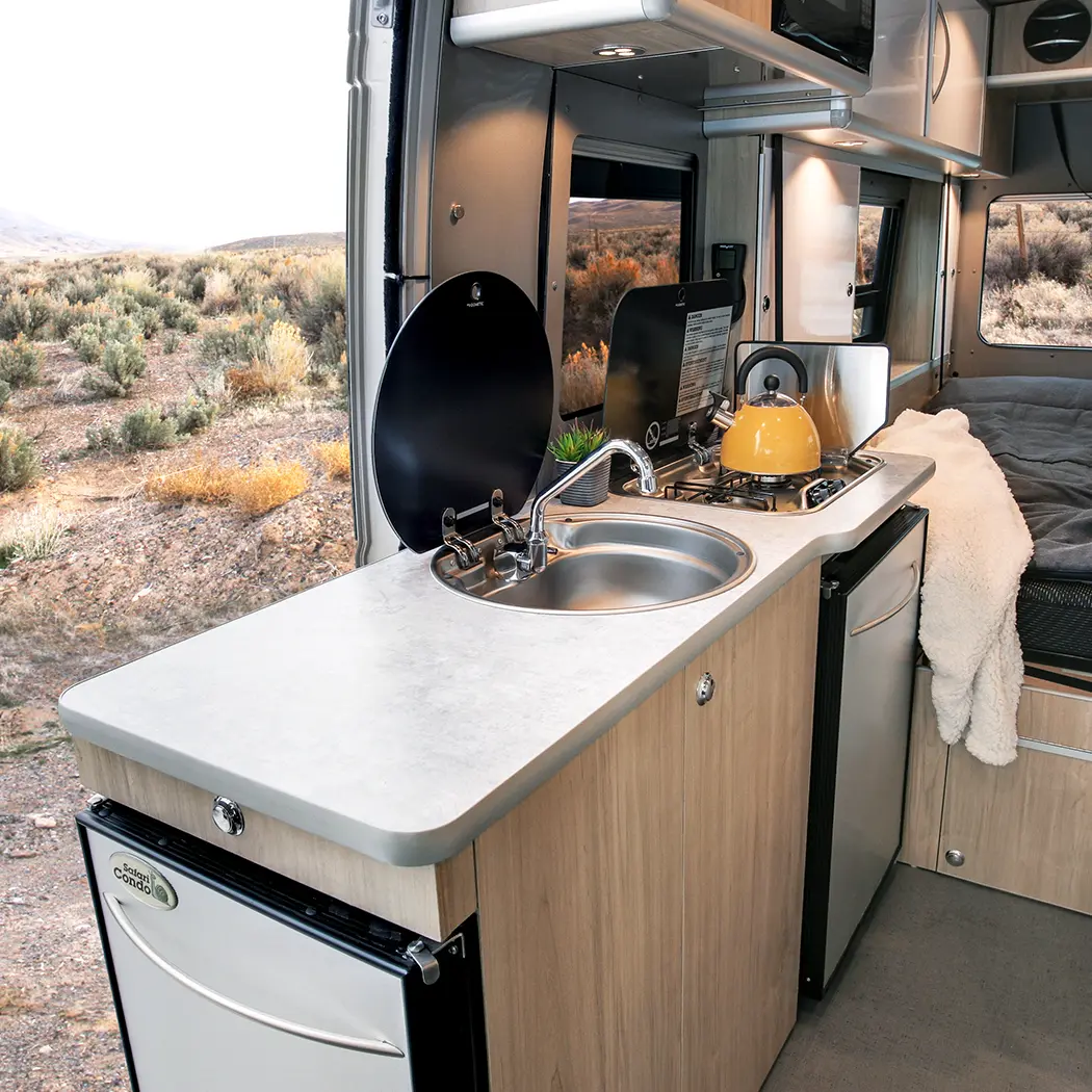 Motorhome Ram ProMaster | Safari Condo
